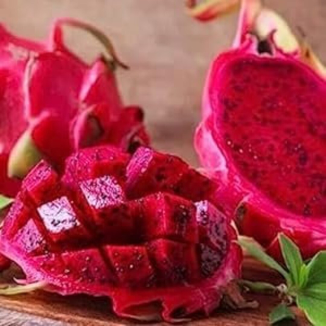 50 Red Dragon Fruit Seeds. Ships Free - Etsy