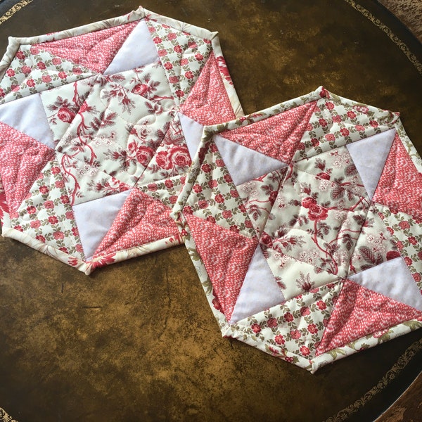 Quilted Placemats - Etsy Canada
