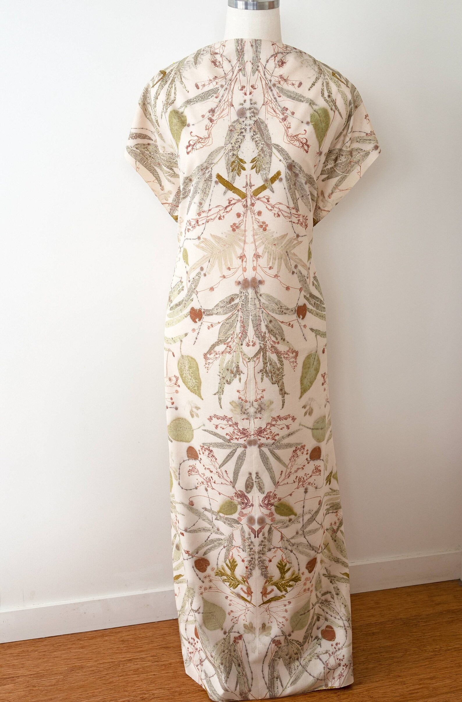 Hand Printed Eri Silk Fabric Panel: Natural Leaf & Flower Eco Print - Etsy