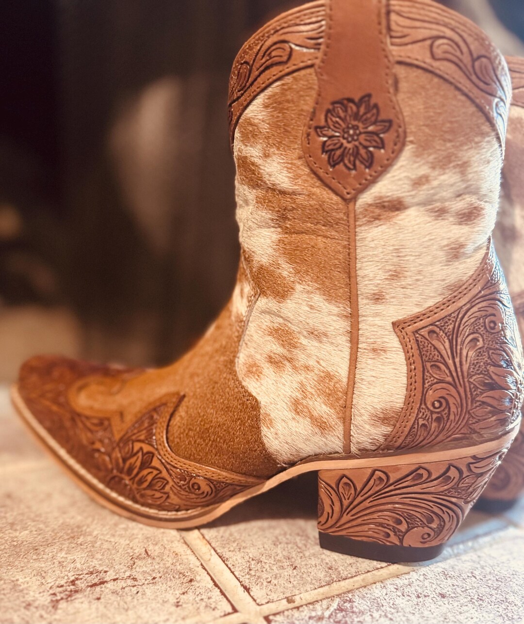 Hand Tooled Cowhide Boots Size 8 (exact Boots in Photo Will Be Sent) - Etsy