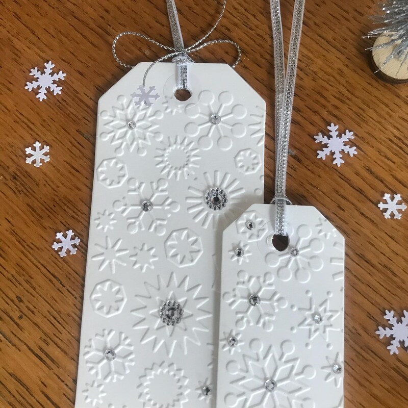 Snowflake Gift Tags - 60+ Gift Ideas for 2025