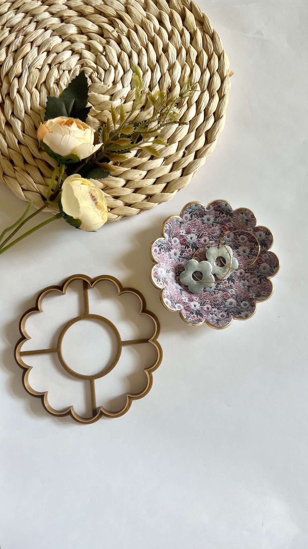 Scalloped Circle Cutter 10cm: Trinket Dish & Bowl Tool - Etsy