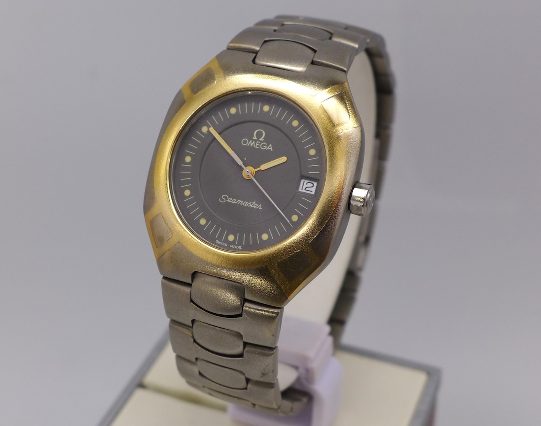 Omega Seamaster Titane Quartz 120M Wristwatch 32mm - Etsy
