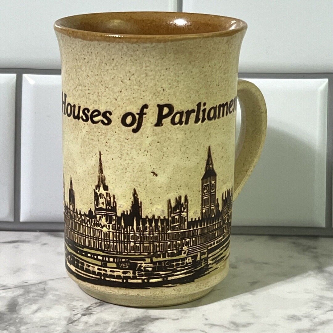 VINTAGE Houses of Parliament LONDON Ceramic Mug 12oz Tan ETCHED ...