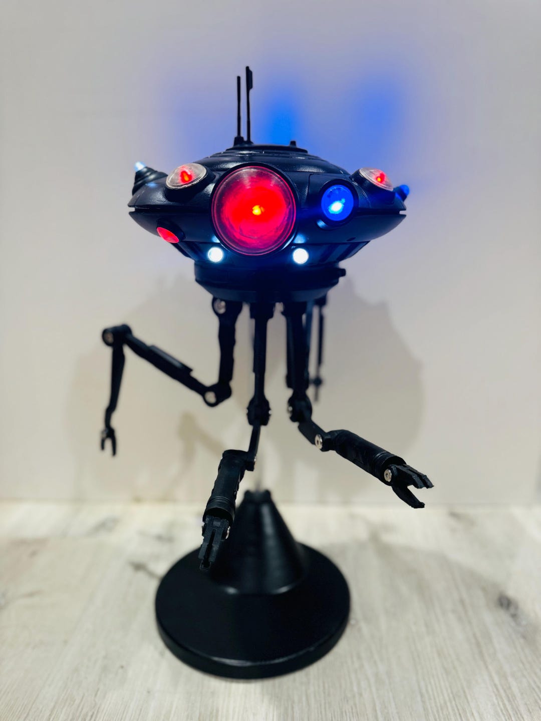 Seeker Droid - FINISHED - Etsy UK