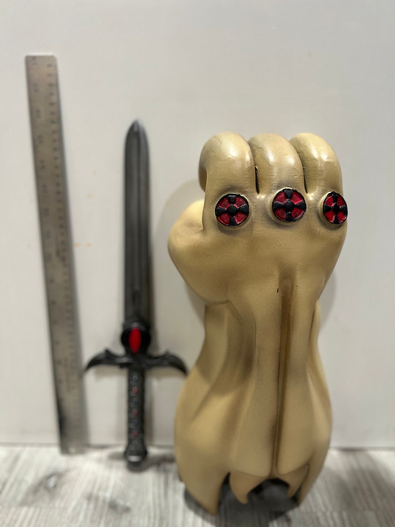 Thundercats Claw Shield With Dagger - Etsy