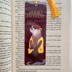 Messenger Otter Bookmark Bookish Bookmark HOSAB - Etsy