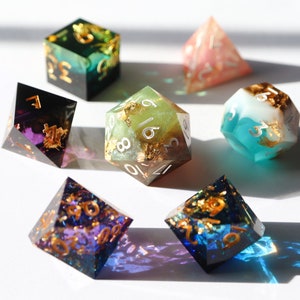 Dice Gacha Random Set - Handmade Resin Sharp Edge Dnd Dice Set for Dnd ...