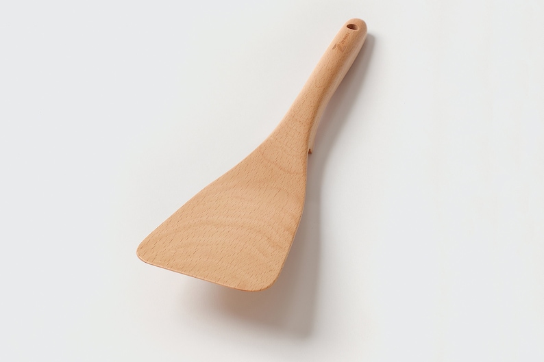 Zeawin Wooden Spatula for Non-stick Pans – Thin, Flat Design for ...