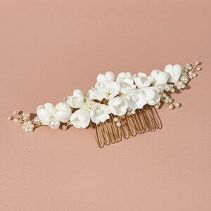 Fuller White Clay Flower Pearl Hair Comb, Porcelain Flower Headpiece ...