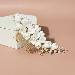 Fuller White Clay Flower Pearl Hair Comb, Porcelain Flower Headpiece ...