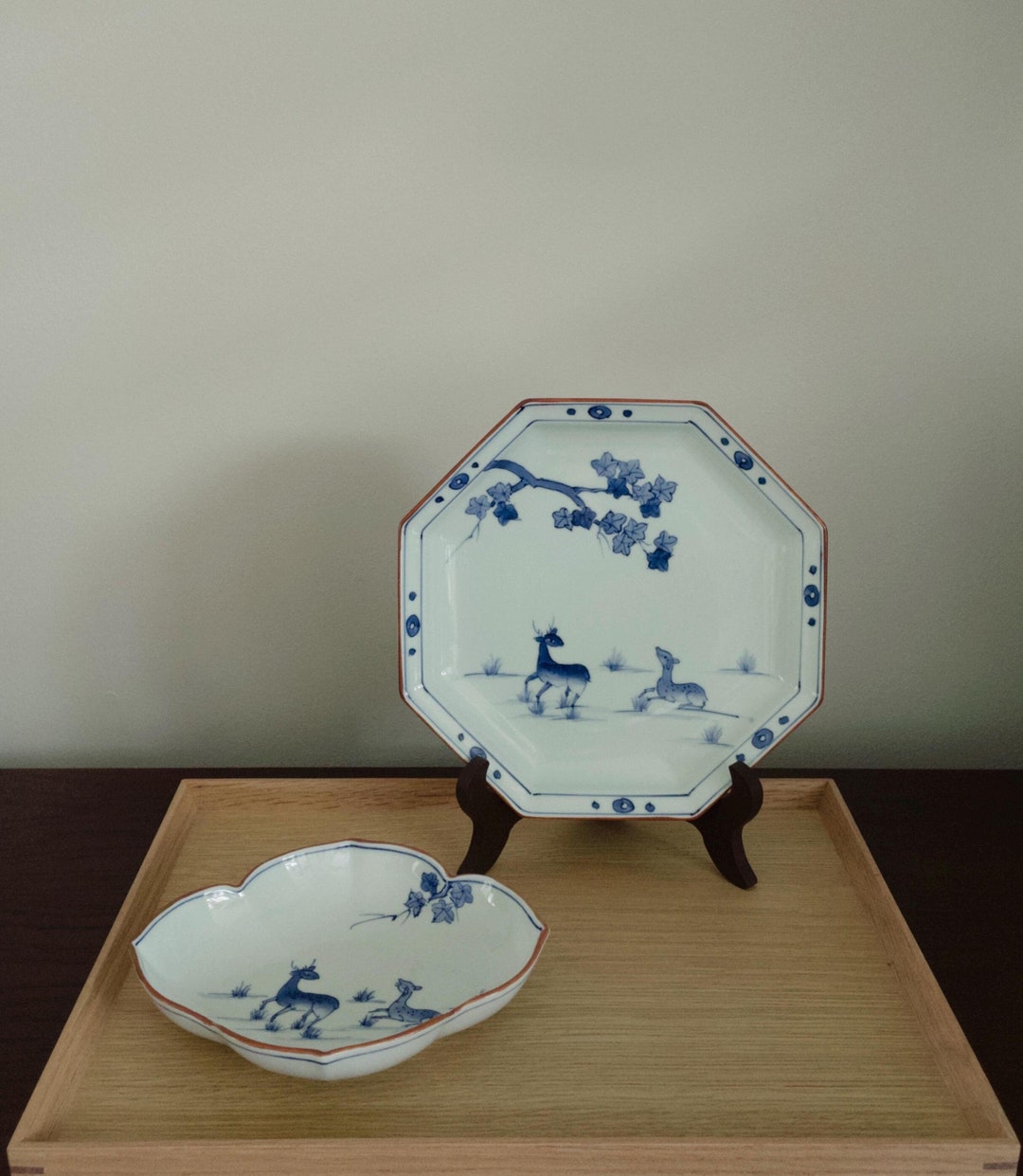 Hasami-ware Bambi Plate / Made in Japan / Porcelain Flower Plate / Hand ...