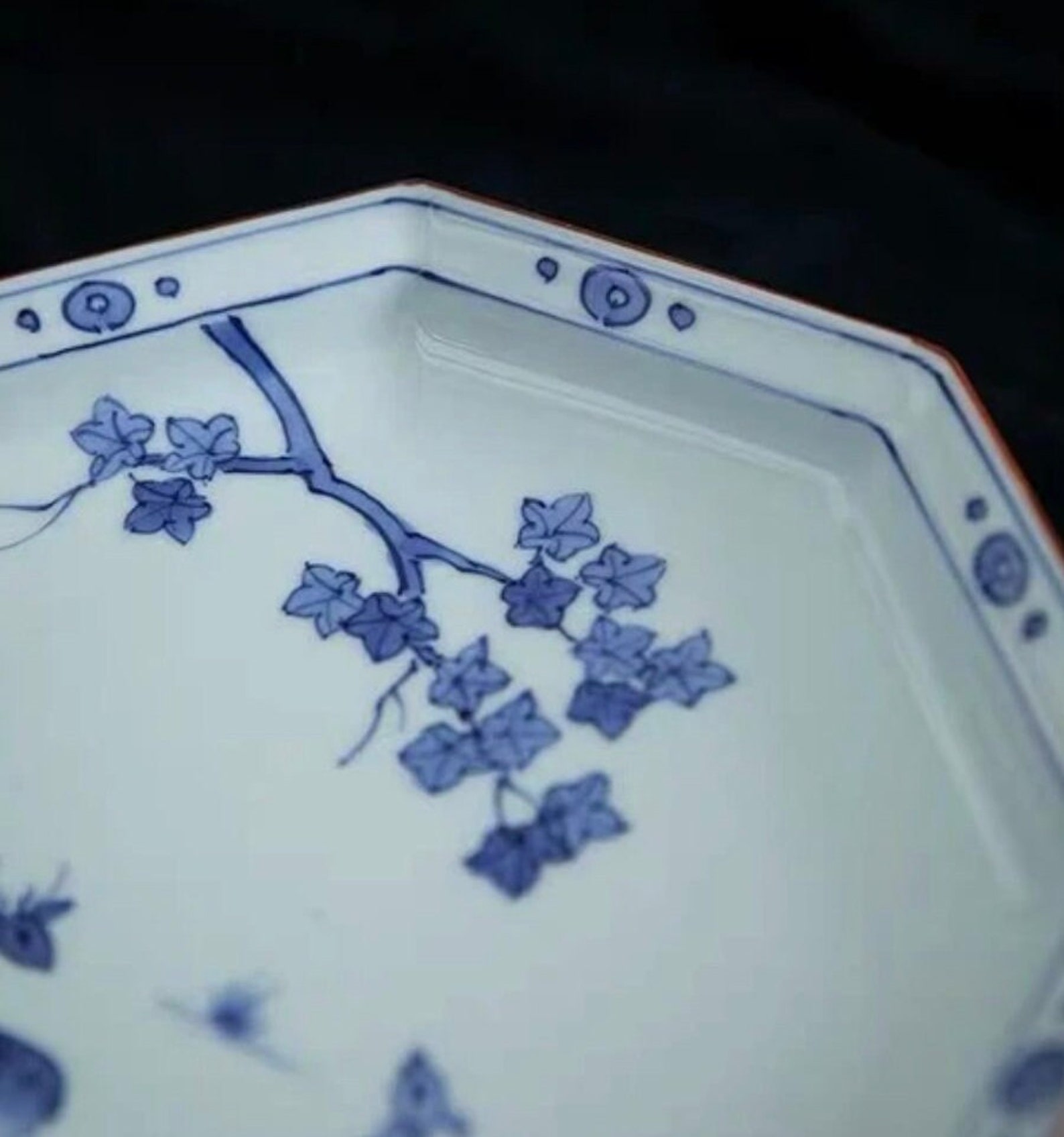 Hasami-ware Bambi Plate / Made in Japan / Porcelain Flower Plate / Hand ...