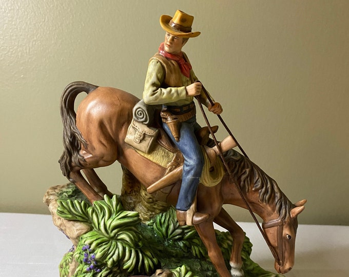 RARE!-1994 "cowboy / Armadillo" Limited Edition Jim Beam . Decanter - Etsy