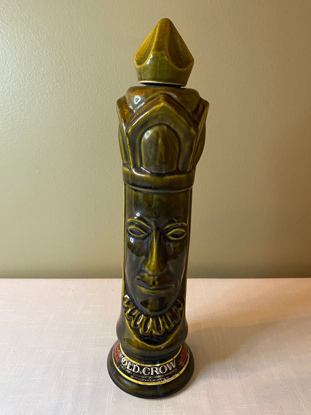 RARE-1969 Old Crow "dark King" Chessmen Limited Edition Whiskey ...