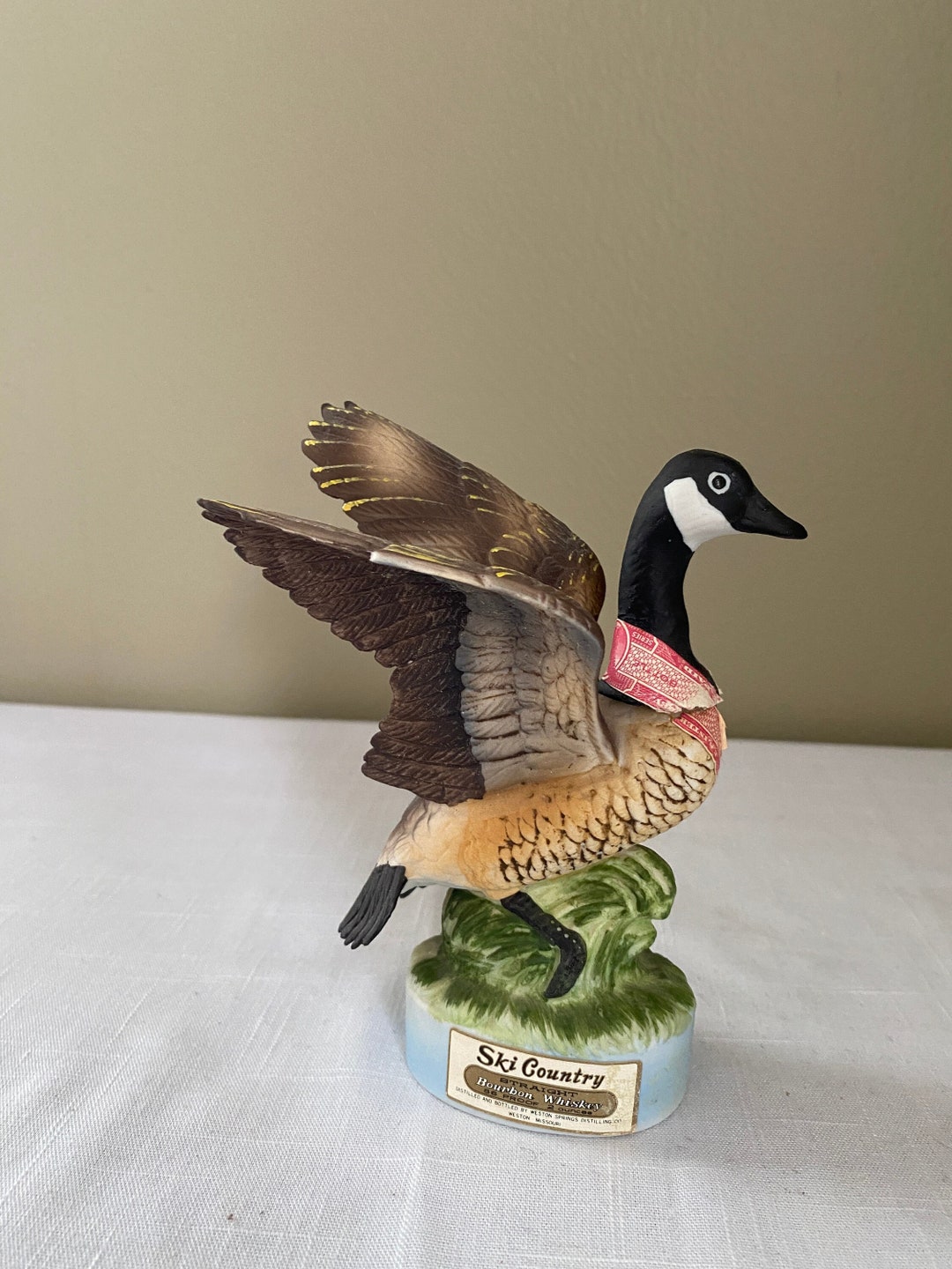 Rare-1973 canadian Goose Ski Country Limited Edition Whiskey Decanter ...