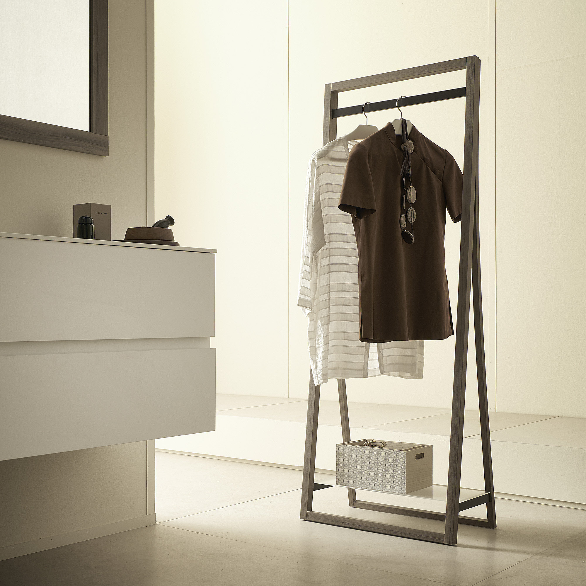 Arhome Clothes Stand 160 X 60 X 40 With Glass Shelf Made in | Etsy