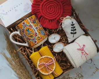 August Birthday Gift - Etsy