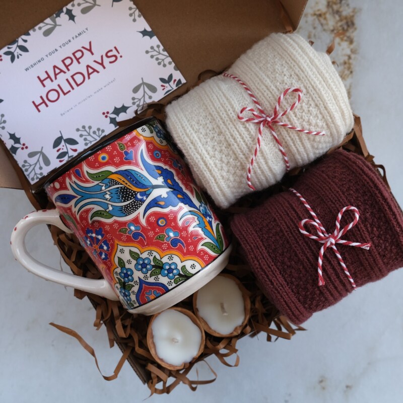 Secret Santa Gift - 60+ Gift Ideas for 2024