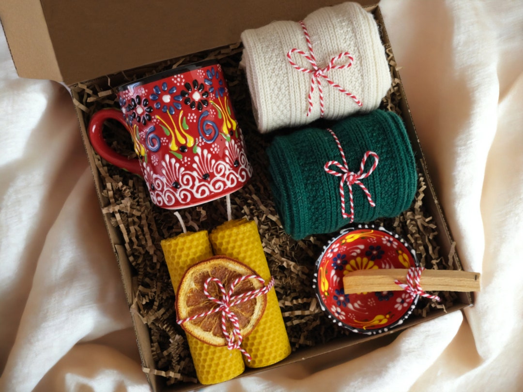 Christmas Gift Box for Family, Gift Set for Couple, Gift Box for Mom ...