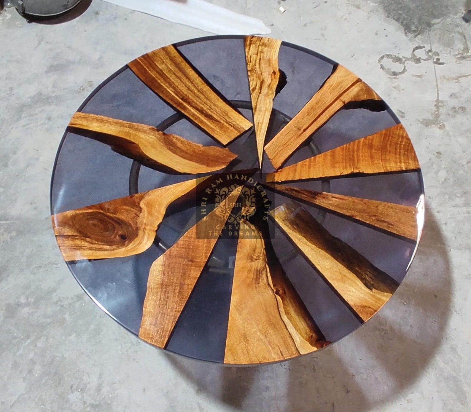 Round Epoxy Tabletop Clear Transparent Wood Epoxy Table Wood Pieces ...