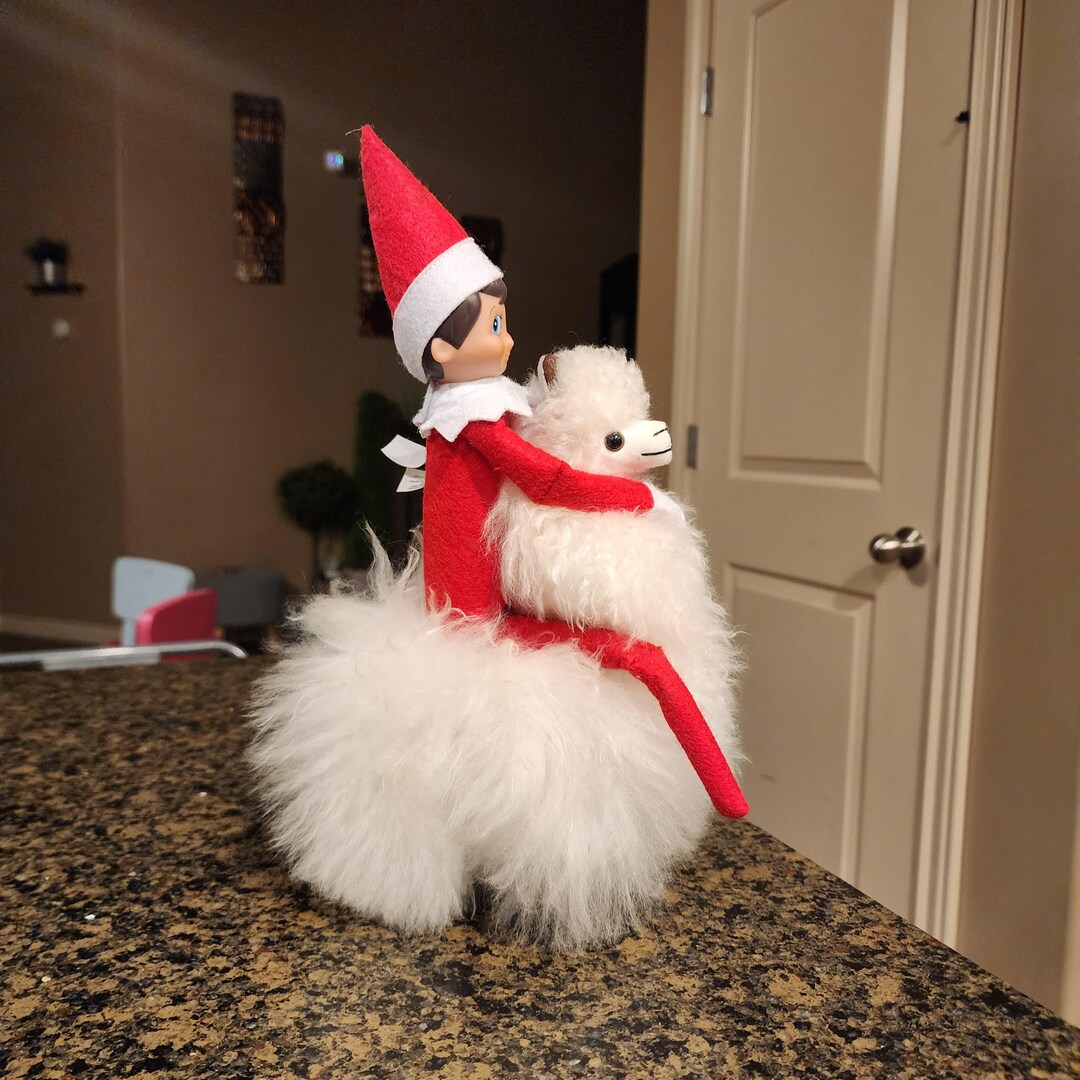 Elf's Llama Best Friend, North Pole Llama Only Christmas Decoration - Etsy