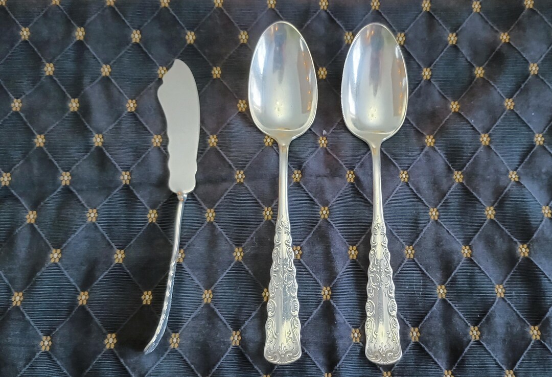3 Pieces From 1847 Rogers Bros Portland Style Silver-plated Serving ...