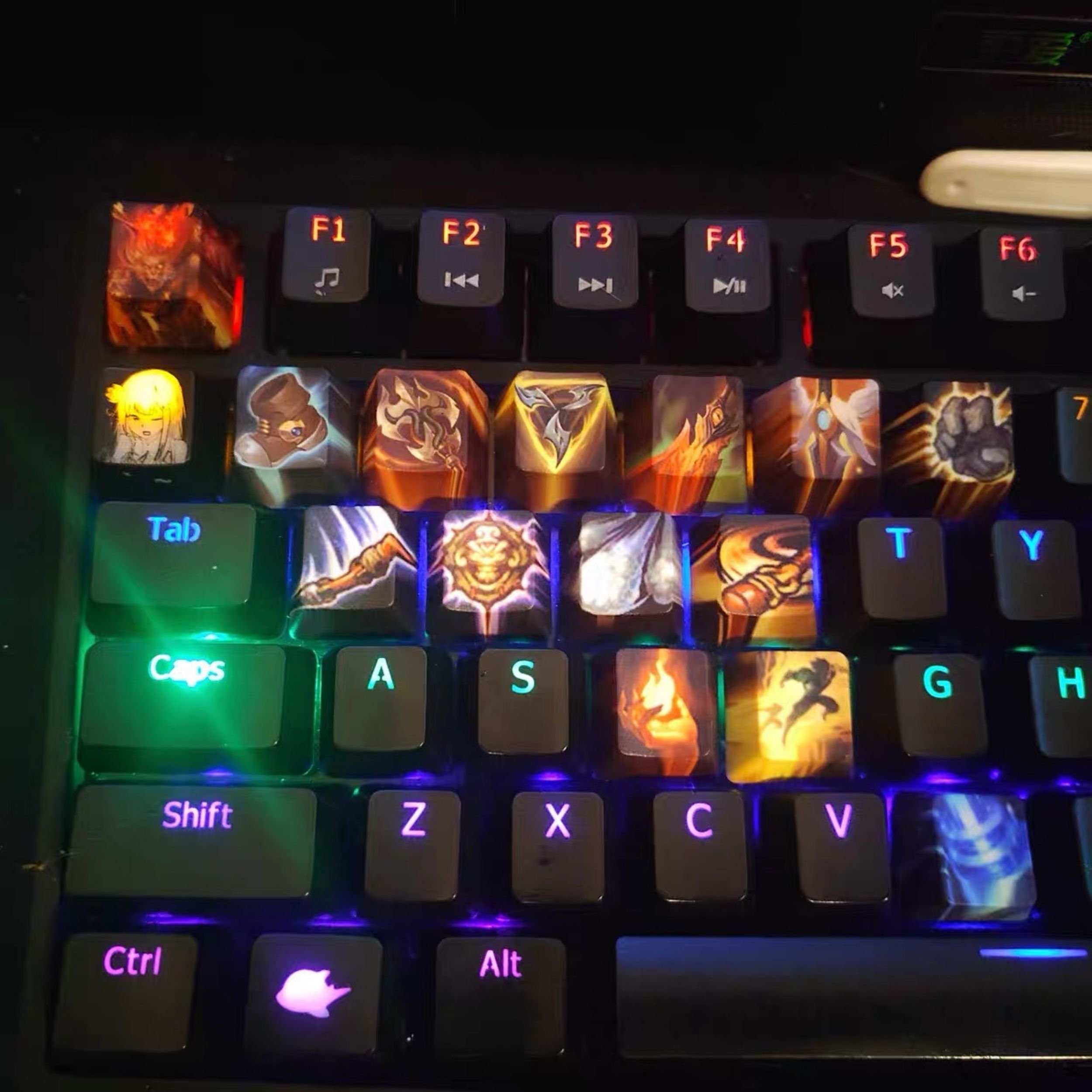 Custom League Of Legends Keycap Pbt Keycaps Cherry Mx Etsy