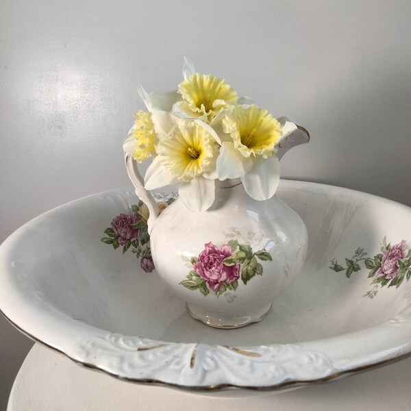 Buffalo Pottery Bowl and Pitcher - Etsy