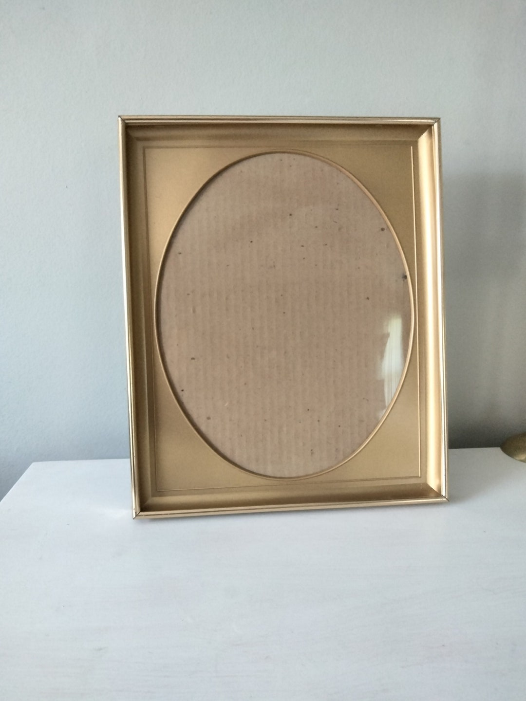Beautiful Metal Frame With Oval Picture Shape. - Etsy