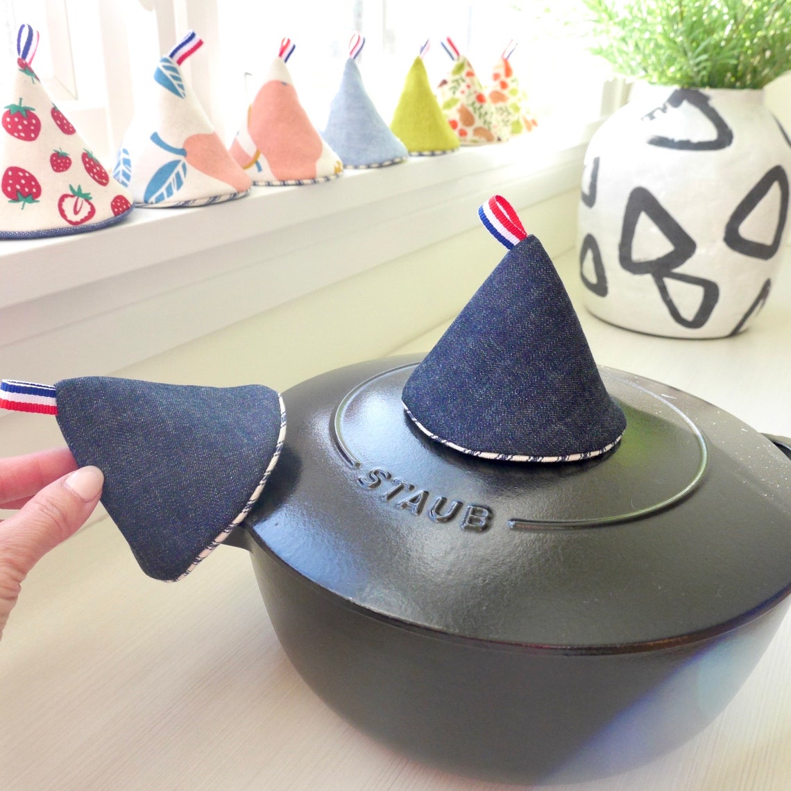 Set of 2 Denim Pot Holders | Heat Resistant Oven Mitts for STAUB Cast ...