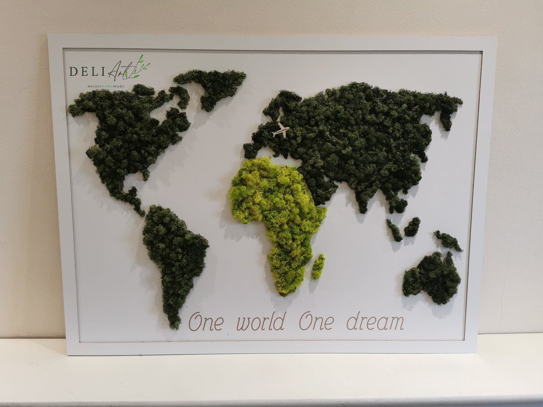 World Map With Stabilized Moss , Eco Friendly Home Decor, Living Moss ...