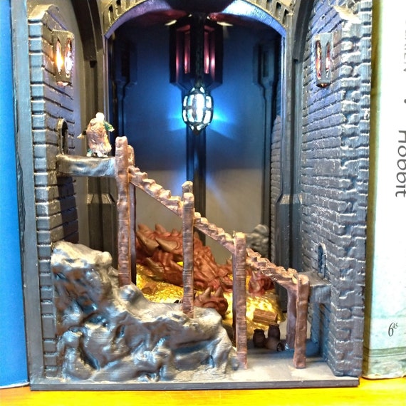 The Hobbit Book Nook Book Shelf Insert With Light Hobbit - Etsy