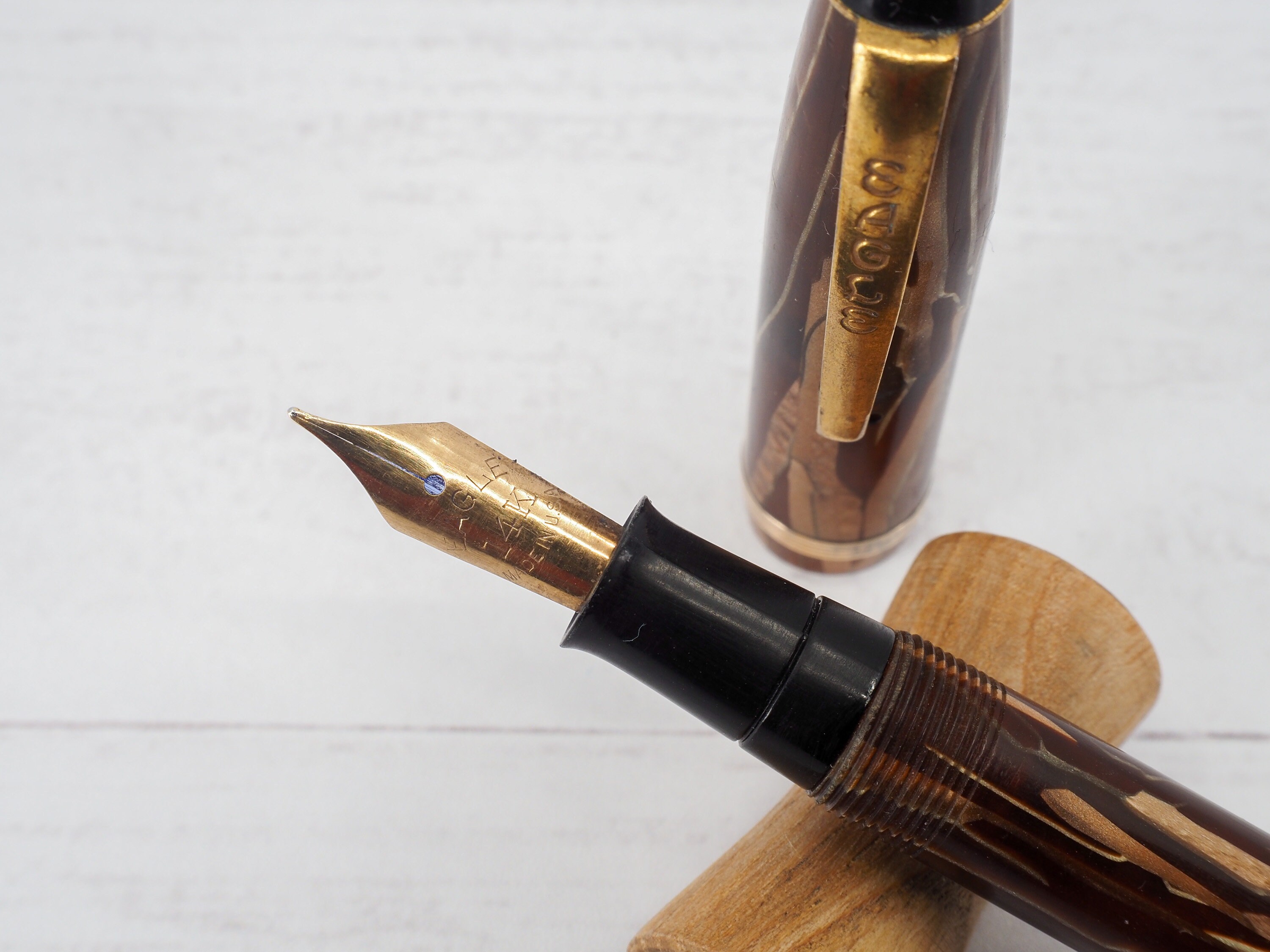 Vintage Eagle Fountain Pen 14K Flex Nib - Etsy