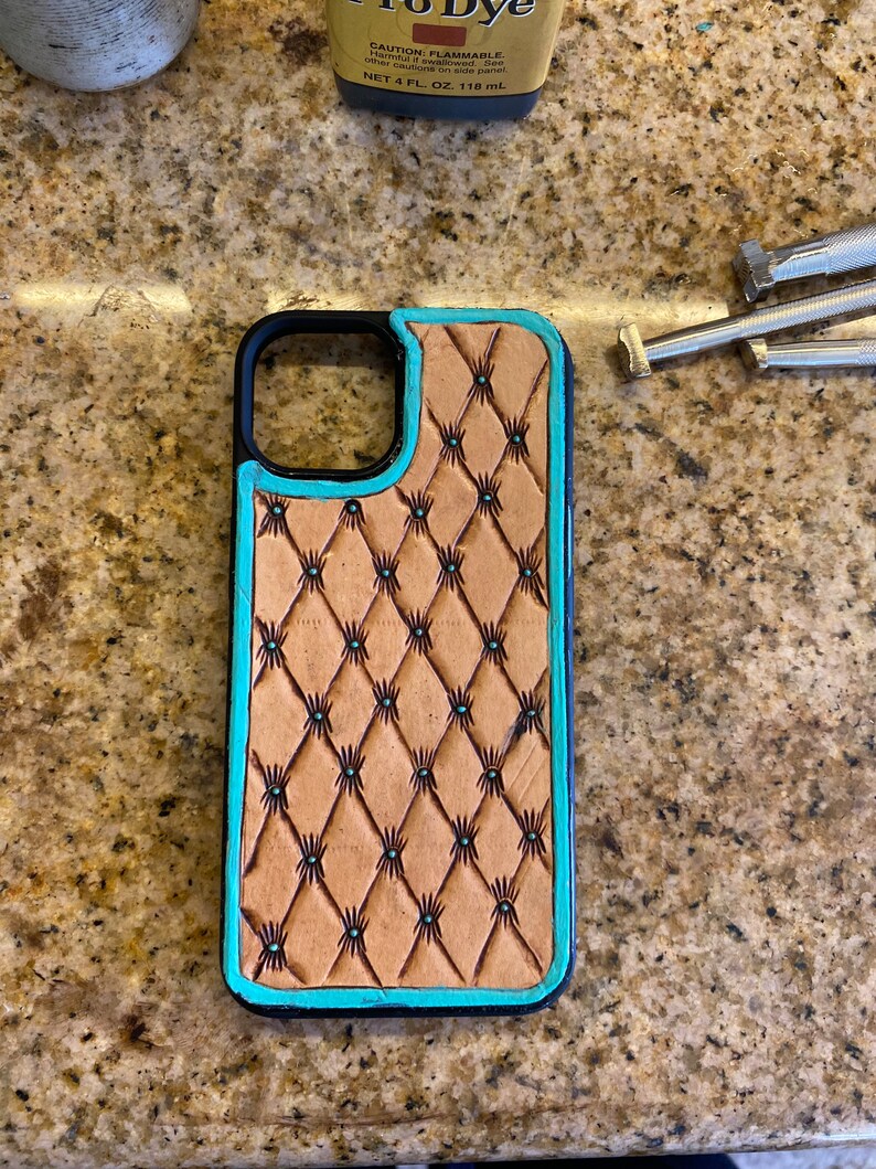 Iphone 13 Tooled Phonecase Teal Basket Quilt - Etsy