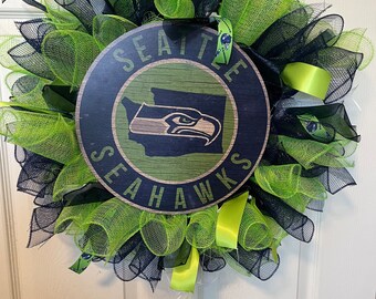 Seahawks Door Wreath - Etsy