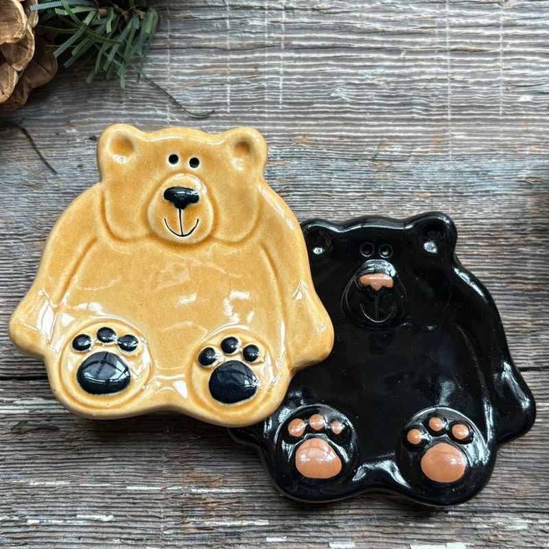 Black Bear - Etsy