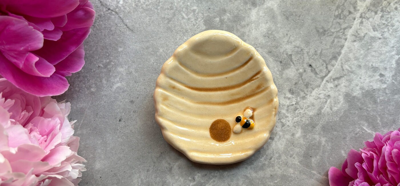 Beehive Dish. Ceramic Beehive Teabag Holder, Coffee Spoon Rest, Ring ...
