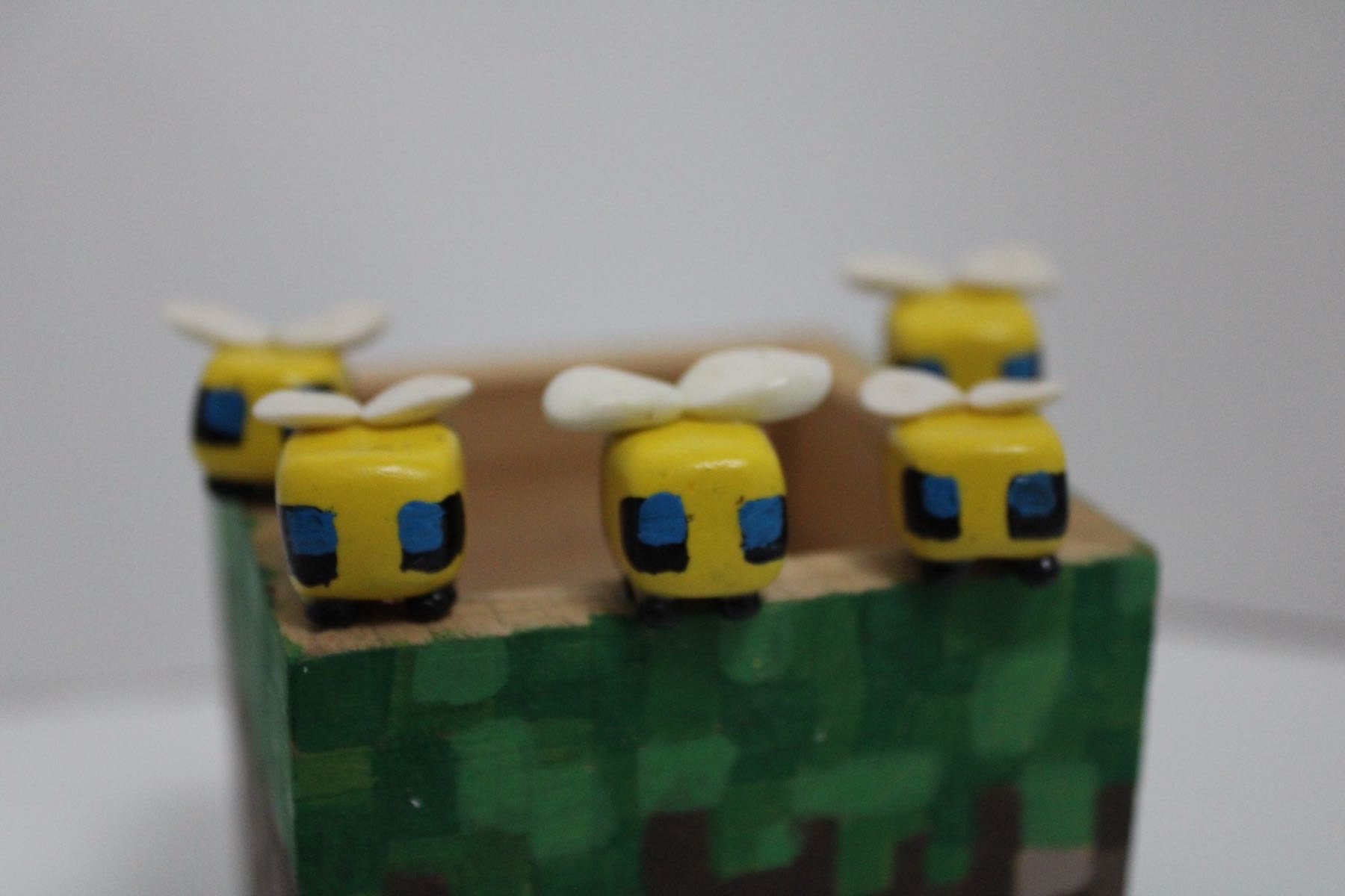 Minecraft Inspired Bees, Clay Minecraft Figurine, Minecraft Bee ...