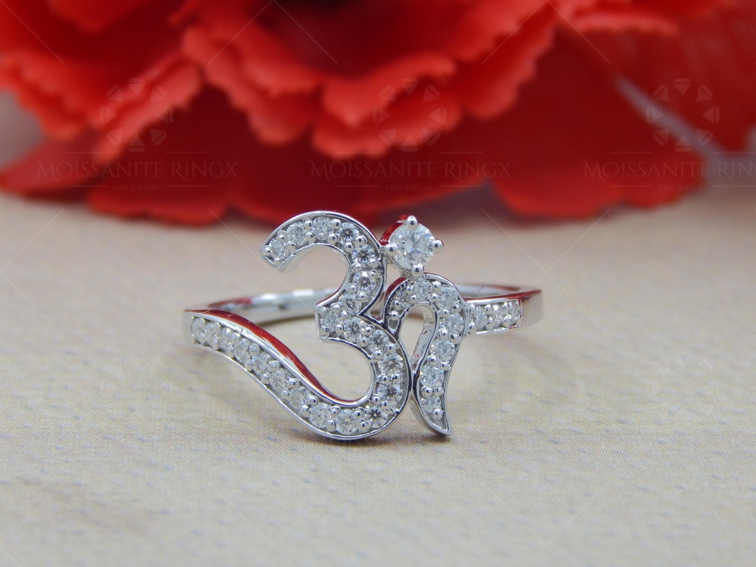 Moissanite Om Ring, Solid Gold Yoga Jewelry, Religious Ring, Spiritual ...