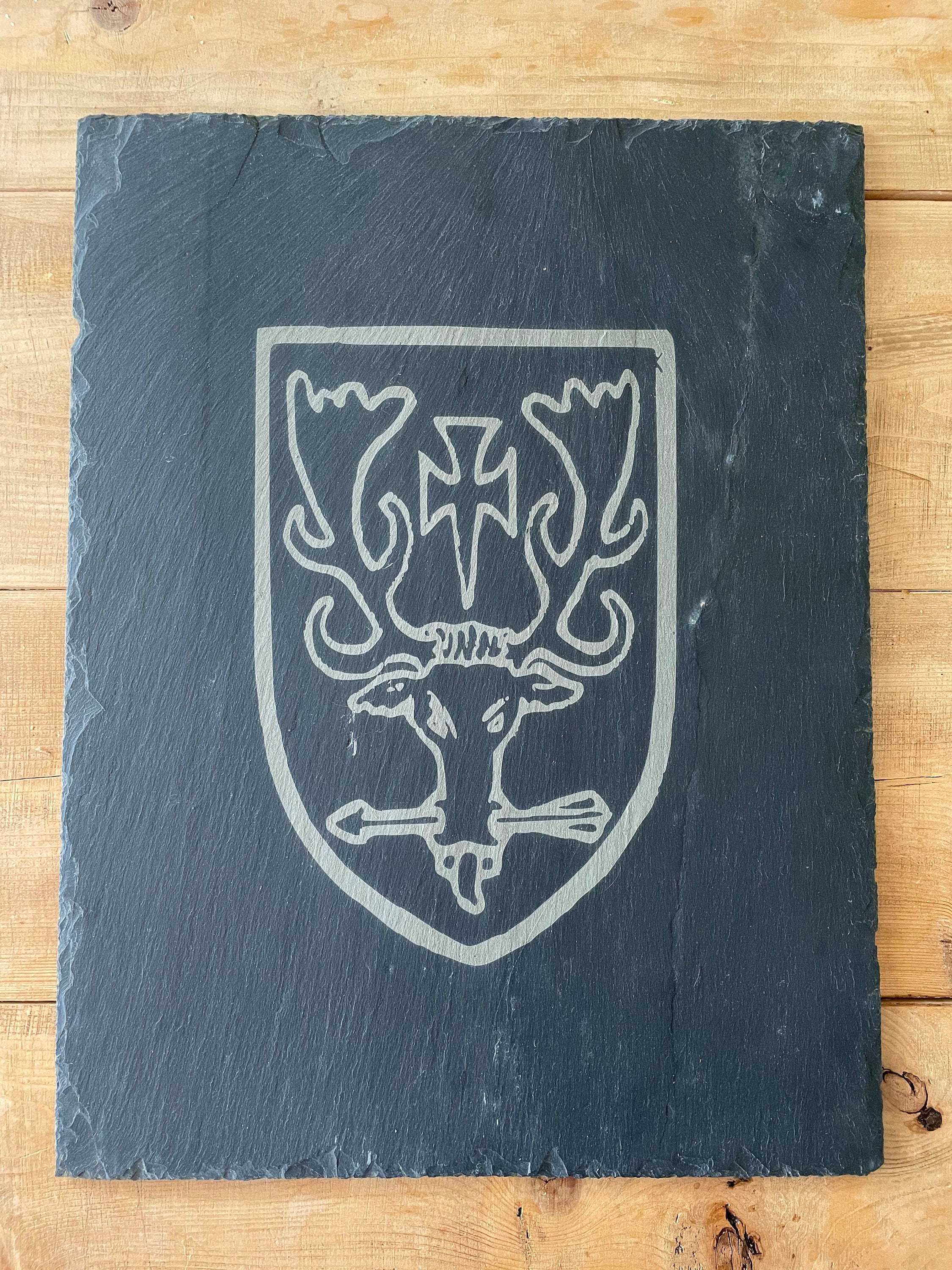 Custom Coat of Arms Slate Cheese Board - Etsy