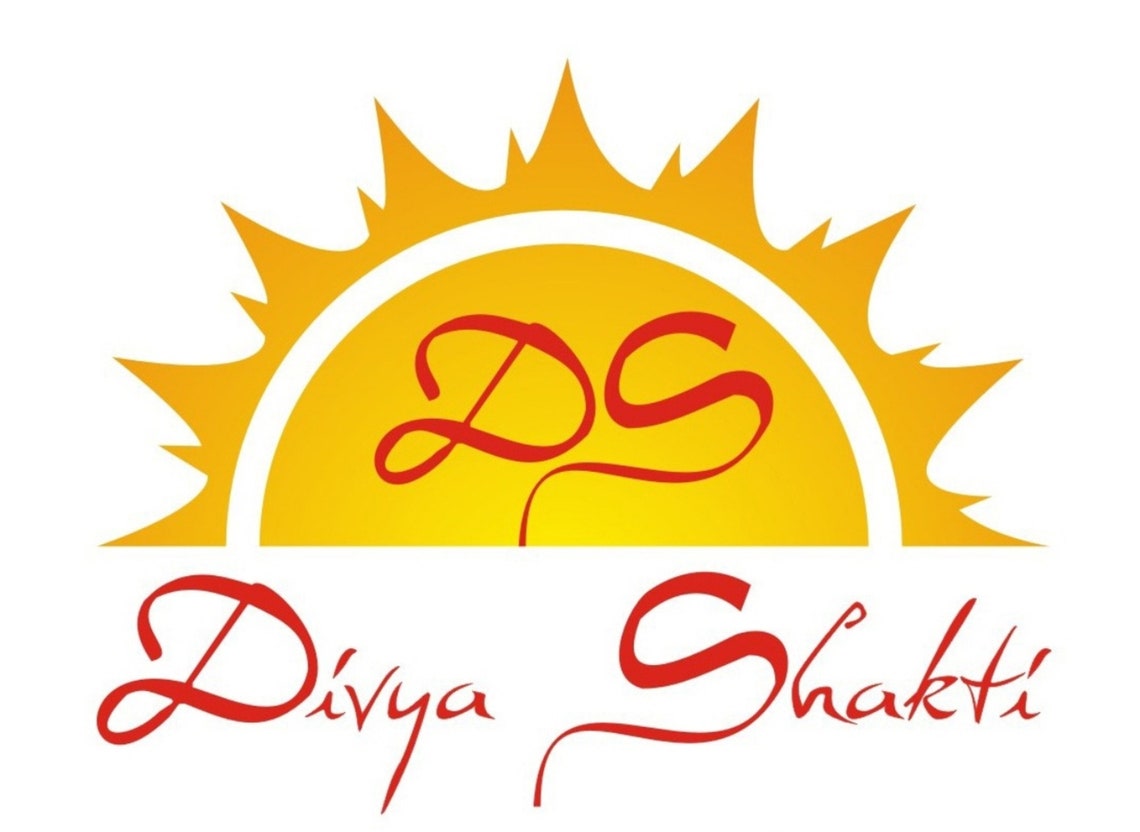 Divya Shakti Triangle Red Coral Moonga Gemstone Panchadhatu Alloy ...