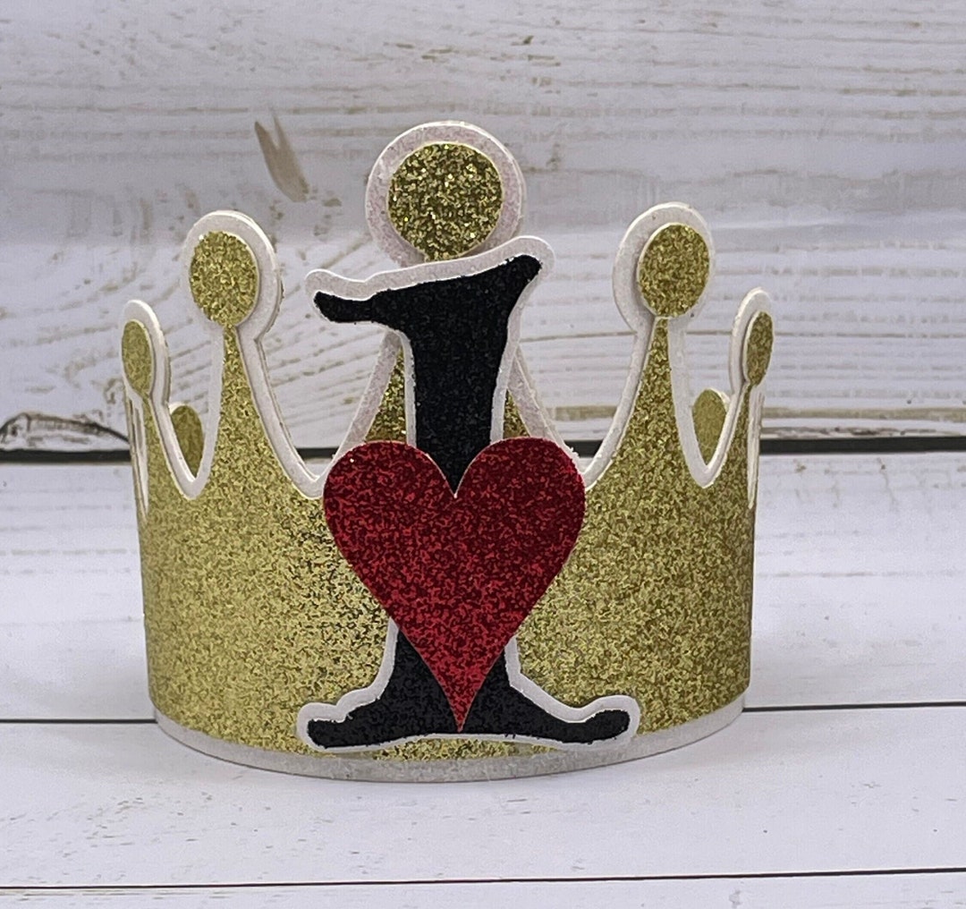 Queen of Hearts | 1st Birthday Gold Crown | Onderland Crown First ...