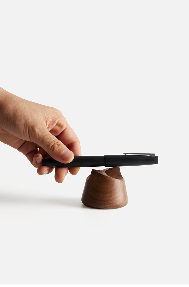 Handmade Single Pen Stand for Desktop,wood Pen Holder Display,vertical ...