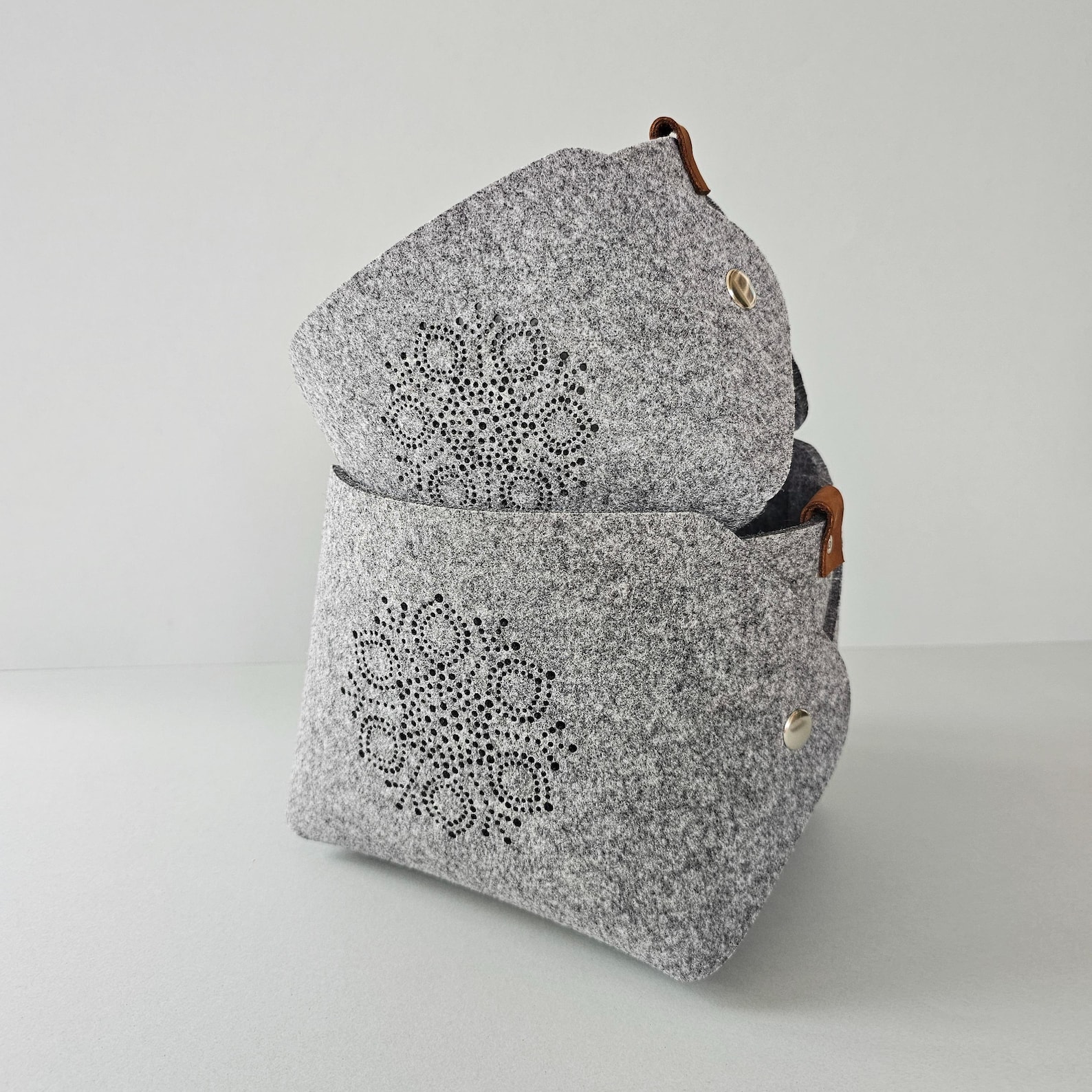 Handmade Felt Baskets With Snowflake Design, Christmas Gift Box, Gray ...