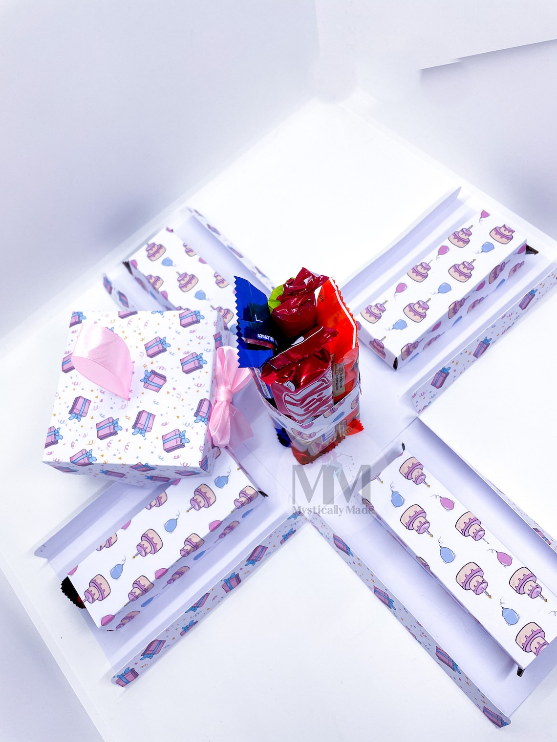 Chocolate Exploding Gift Box SVG Chocolate Topple Box SVG Gift Box SVG ...