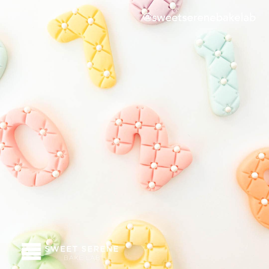 Edible Fondant Number 3D Decoration for Birthday Cake/ Cupcakes Topper ...