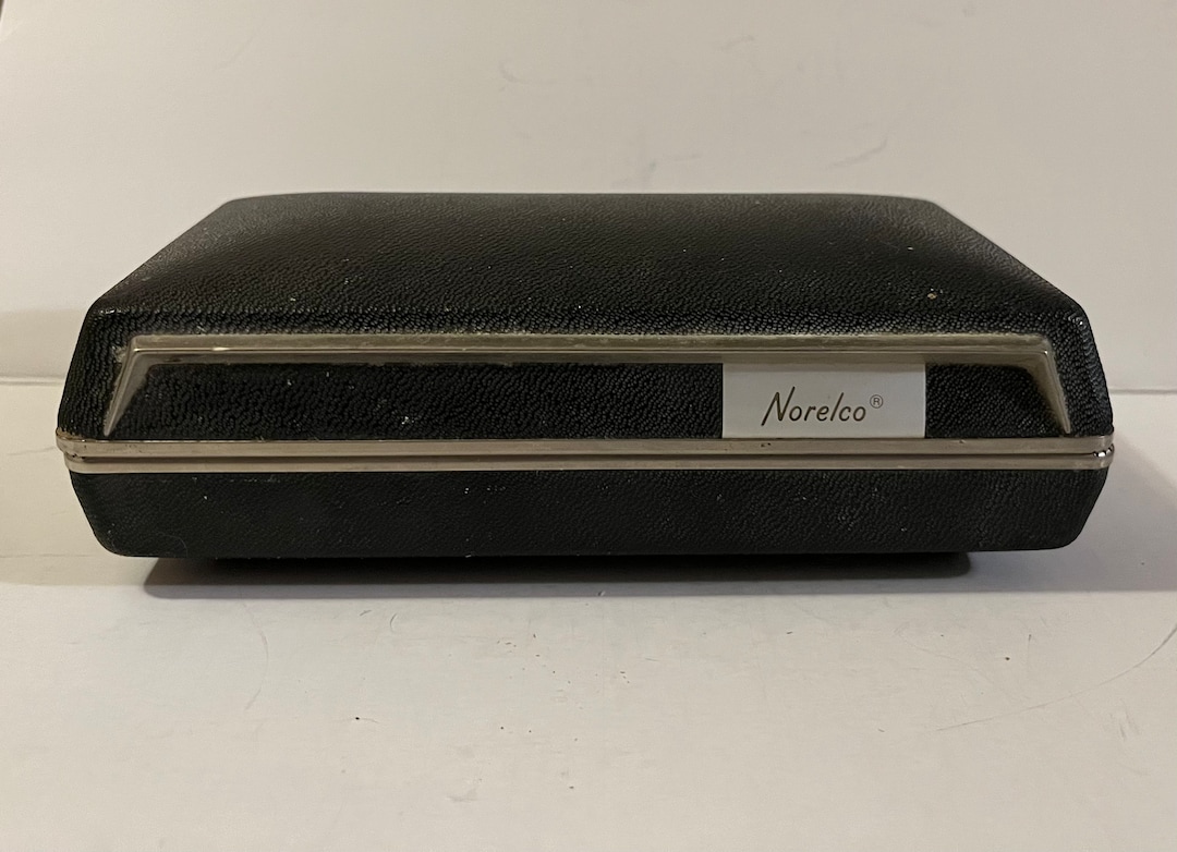 Vintage 1960s Norelco Electric Tripleheader Shaver With Pop-up Trimmer ...