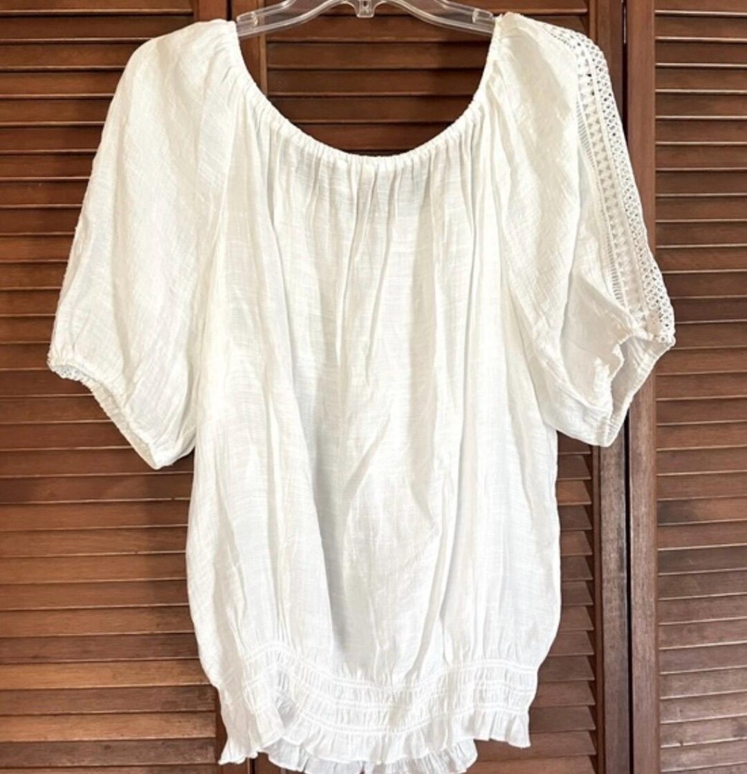 White Short Sleeve Banded Bottom Blouse in Size Adult Large - Etsy