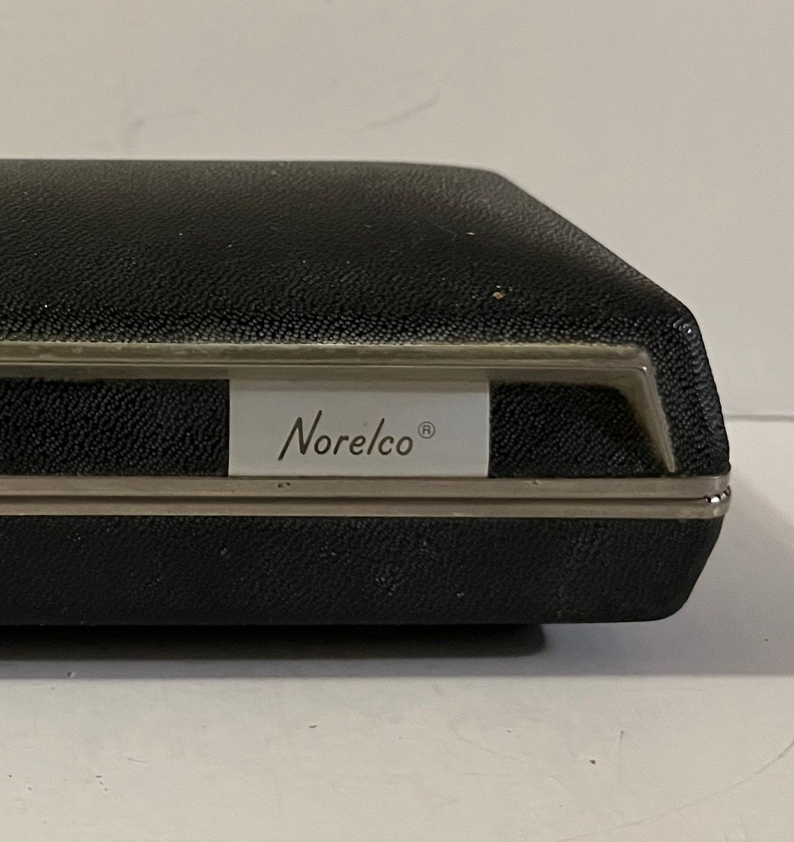Vintage 1960s Norelco Electric Tripleheader Shaver With Pop-up Trimmer ...
